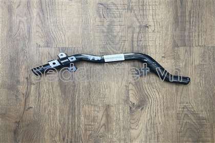 ỐNG NƯỚC VÀO KÉT NƯỚC TOYOTA HIACE 1657775040 CHÍNH HÃNG ...