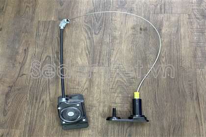 GIÁ TREO LỐP DỰ PHÒNG FORD TRANSIT 1689813 CHÍNH HÃNG - SEDANVIET.VN