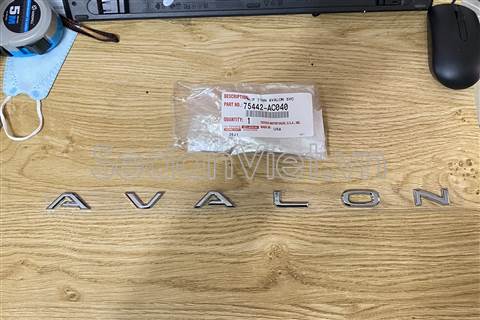 CHỮ AVALON TOYOTA AVALON 75442AC040 CHÍNH HÃNG - SEDANVIET.VN