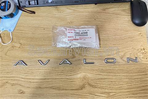 CHỮ AVALON TOYOTA AVALON 75442AC040 CHÍNH HÃNG - SEDANVIET.VN