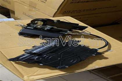 Ổ KHÓA NGẬM CỐP HẬU KIA RONDO 812302W600 CHÍNH HÃNG - SEDANVIET.VN