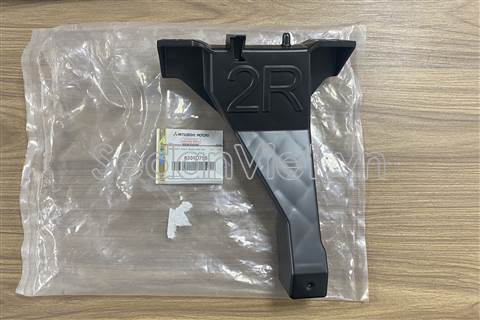 ỐP ĐÈN GẦM MITSUBISHI XPANDER 8301D756 CHÍNH HÃNG - SEDANVIET.VN