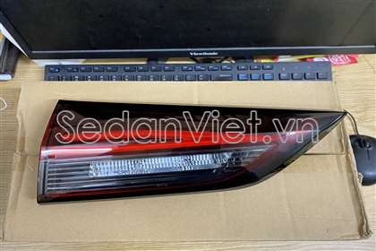ĐÈN HẬU MITSUBISHI XPANDER 8330B361 CHÍNH HÃNG - SEDANVIET.VN