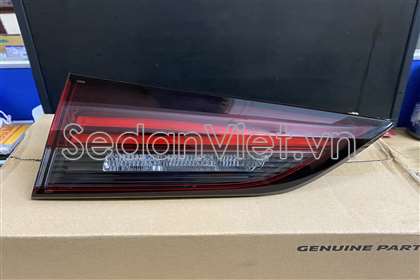 ĐÈN HẬU MITSUBISHI XPANDER 8330B361 CHÍNH HÃNG - PHUTUNGOTOGIARE.COM.VN