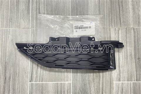 ỐP GÓC LƯỚI CẢN TRƯỚC HYUNDAI KONA 86565J9000 CHÍNH HÃNG - SEDANVIET.VN