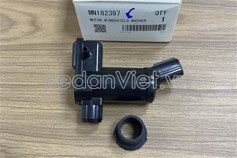 MÔ TƠ BƠM NƯỚC RỬA KÍNH MITSUBISHI PAJERO SPORT MN182397 CHÍNH HÃNG ...